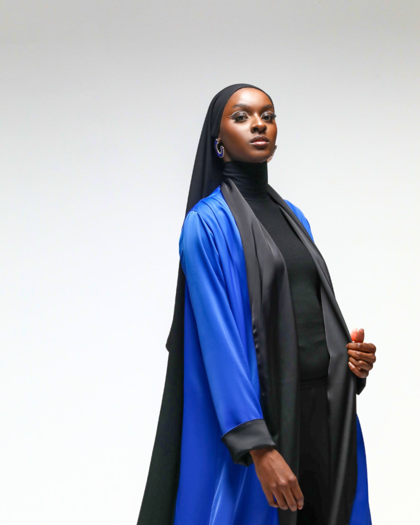 Ishaya Modest Fashion Femmes - Découvrez toutes nos Abayas